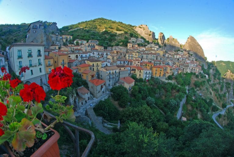 Cos'è la Gradinata Normanna? La storia un gradino dopo l'altro